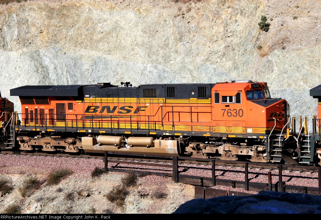 BNSF 7630